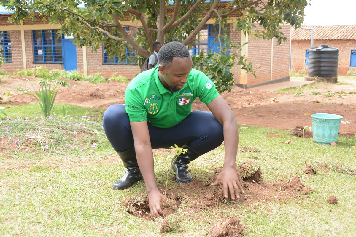 Huye:About 2000 fruit and agroforestry trees have been planted through ...