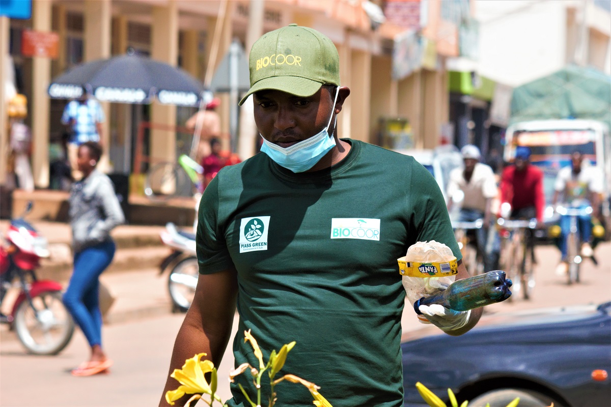 Rwanda-Huye: They have taken measures of ending plastic pollution - The ...